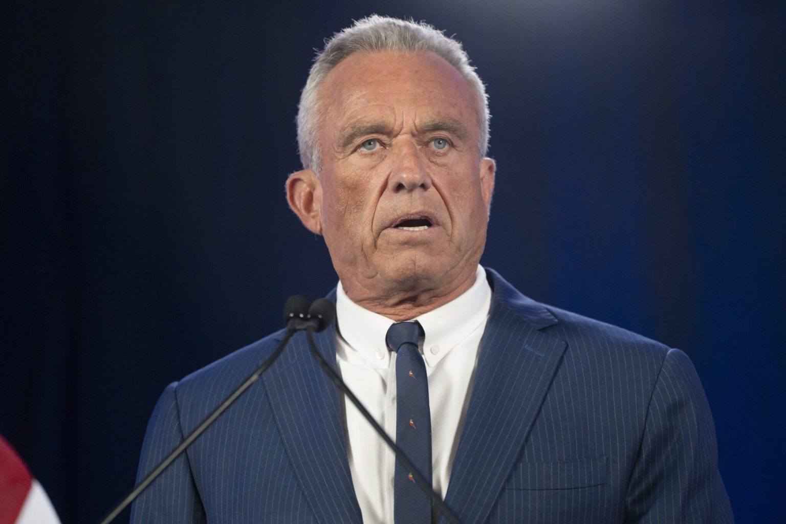 RFK Jr. Delivers An Emotional Tribute to President Trump After Being ...